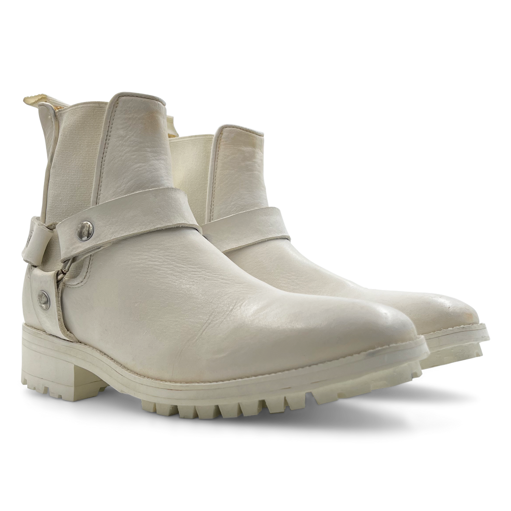 Danny Harness Boot in White – Justin Deakin